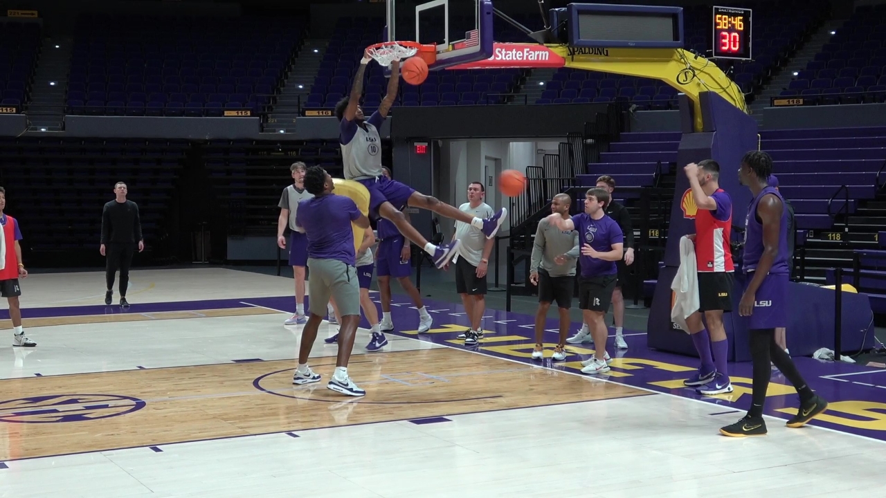 WATCH: LSU mens basketball start practice for 2023-24 season ...