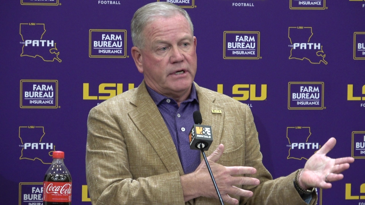 WATCH: LSU Brian Kelly Auburn week press conference, Missouri recap ...