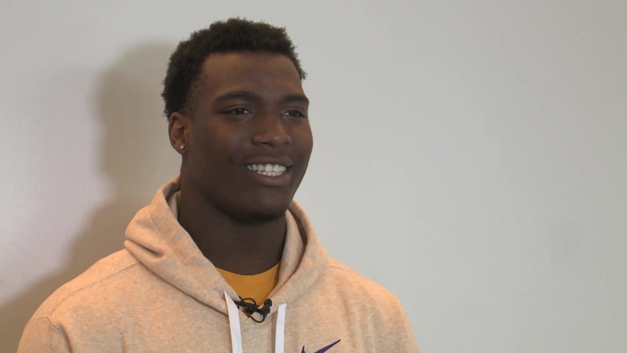 WATCH: LSU DE Da'Shawn Womack ReliaQuest Bowl interview | TigerBait.com