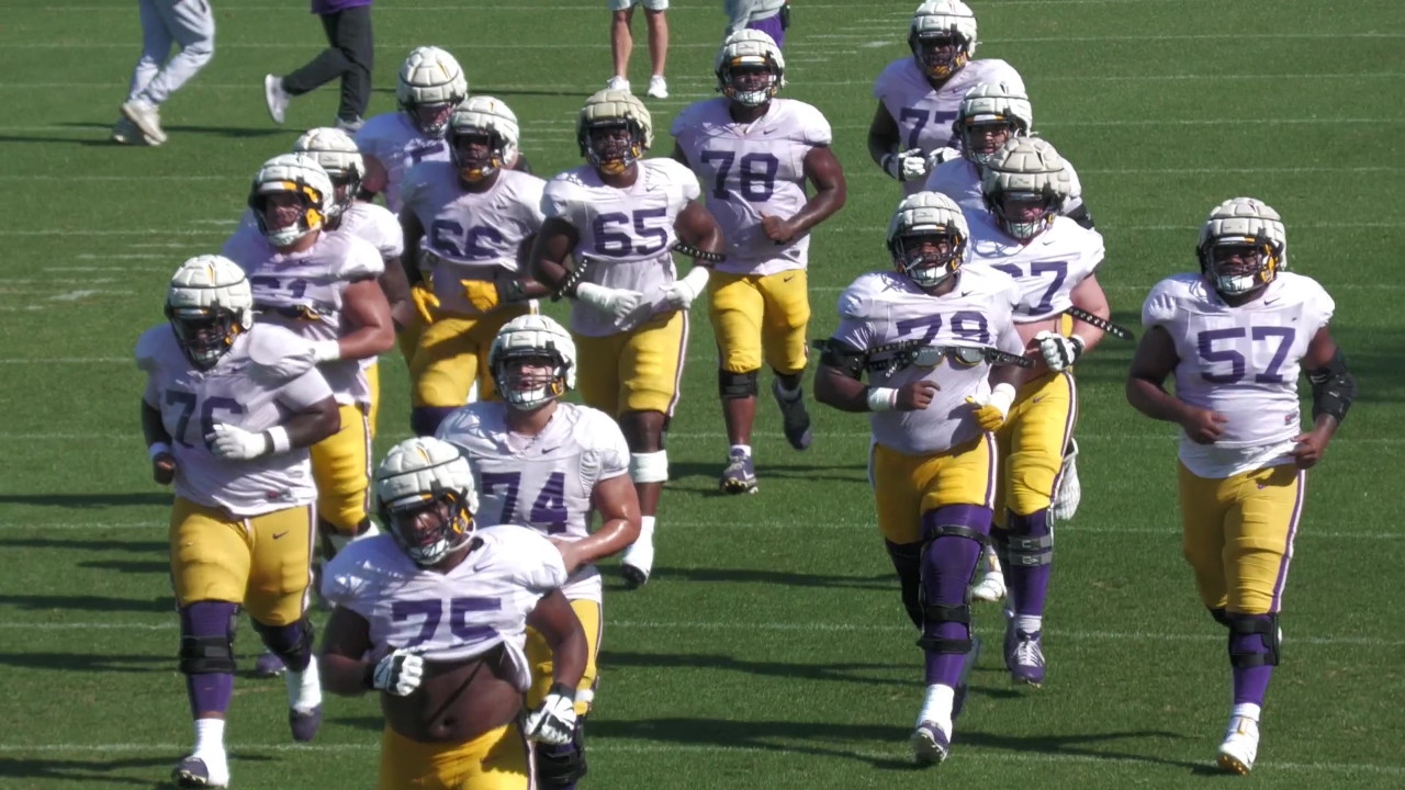 LSU spring FOOTBALL practice video, March 22 | TigerBait.com