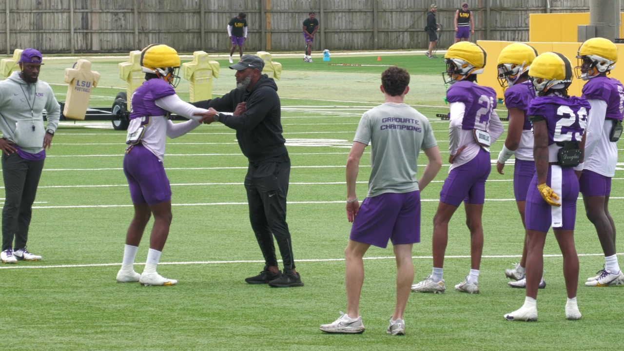 WATCH: LSU spring FOOTBALL practice video, April 15 | TigerBait.com
